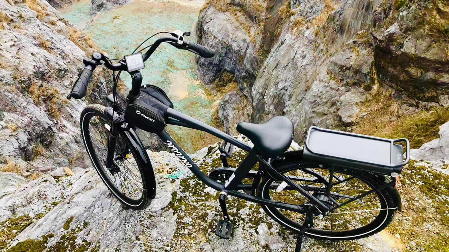 Electric mountain bike with powerful motor