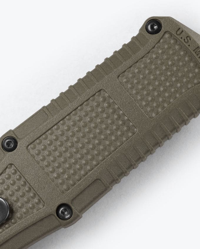 Claymore OTF Doube-Edge Serrated Dagger - Ranger Green Grivory® Handle ...